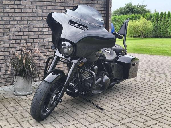 Harley-Davidson Street Glide FLHX 2014 Jonava, ar dzinēja tilpumu 1.75 L un nobraukumu 22 tūkst. km par 10400 €, foto 2 vietnē AUTOMOTO.COM.LV