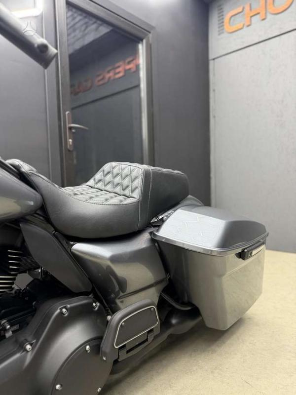 Harley-Davidson Street Glide FLHX 2014 in Siauliai, with an engine capacity of 0.00 L and mileage of 18 thousand km for 12500 €, photo 7 on AUTOMOTO.COM.LV