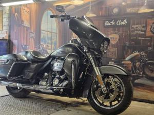 Harley-Davidson Street Glide FLHX 2014 in Jonava, with an engine capacity of 1.70 L and mileage of 38 thousand km for 9500 €, photo 17 on AUTOMOTO.COM.LV