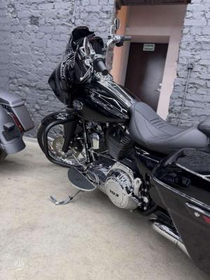Харли-Девидсон Street Glide FLHX 2014 в Шяуляй, объемом двигателя 1.69 л и пробегом 27 тыс. км за 11800 €, фото 8 на AUTOMOTO.COM.LV