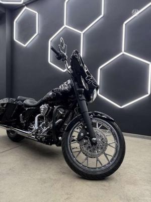 Харли-Девидсон Street Glide FLHX 2014 в Шяуляй, объемом двигателя 1.69 л и пробегом 27 тыс. км за 11800 €, фото 12 на AUTOMOTO.COM.LV
