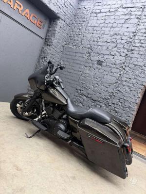 Harley-Davidson Street Glide FLHX 2014 Šauļi, ar dzinēja tilpumu 1.69 L un nobraukumu 21 tūkst. km par 11850 €, foto 4 vietnē AUTOMOTO.COM.LV