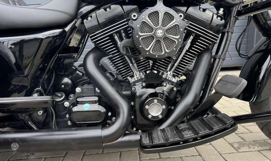 Харли-Девидсон Street Glide FLHX 2015 в Тельшяй, объемом двигателя 0.00 л и пробегом 65 тыс. км за 13800 €, фото 11 на AUTOMOTO.COM.LV