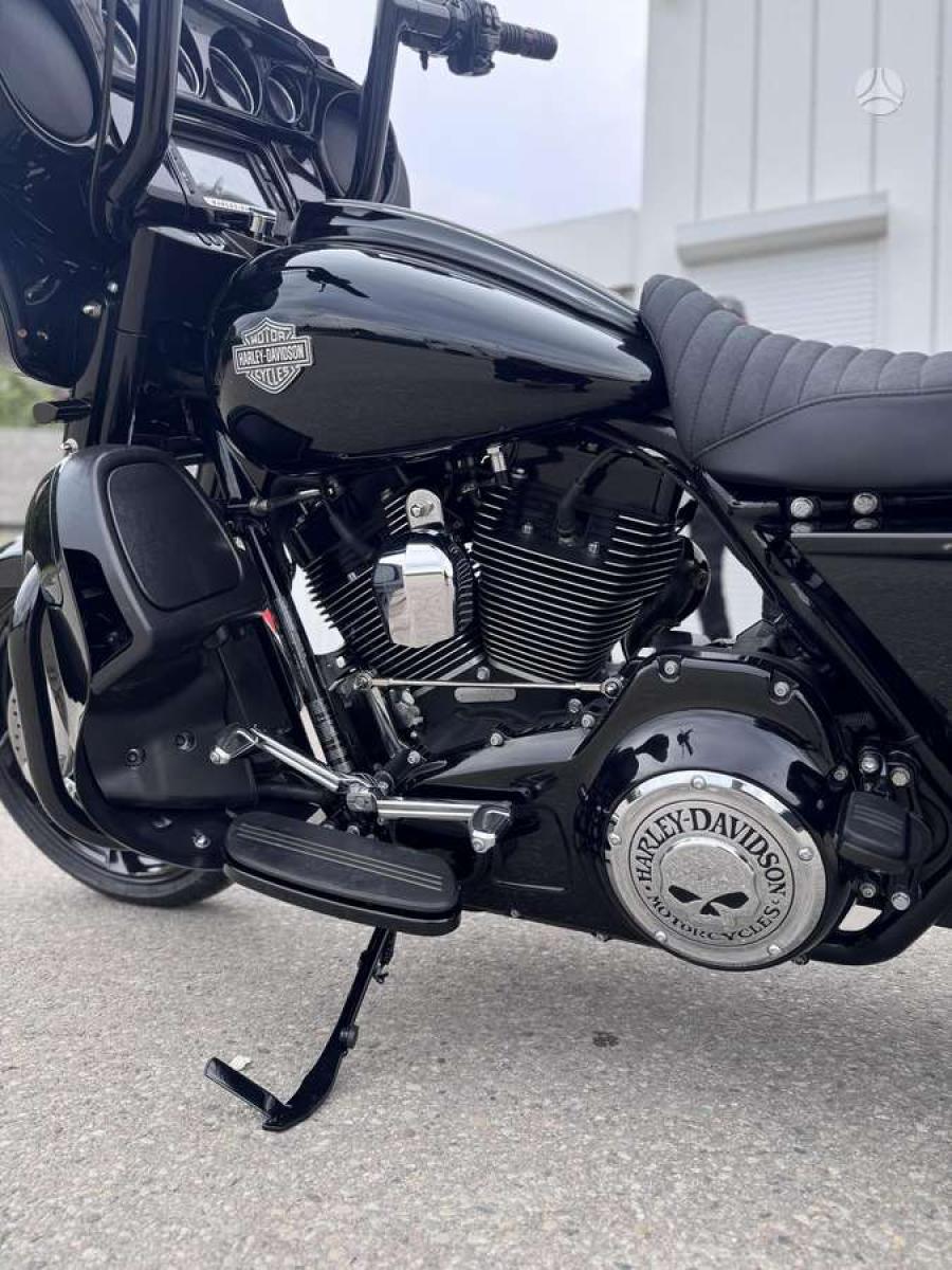 Харли-Девидсон Street Glide FLHX 2016 в Каунас, объемом двигателя 1.92 л и пробегом 29 тыс. км за 13500 €, фото 7 на AUTOMOTO.COM.LV