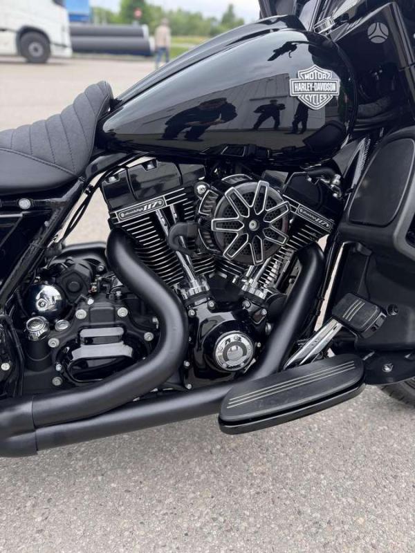 Harley-Davidson Street Glide FLHX 2016 in Kaunas, with an engine capacity of 1.92 L and mileage of 29 thousand km for 13500 €, photo 8 on AUTOMOTO.COM.LV