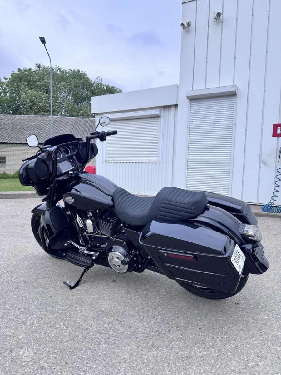 Харли-Девидсон Street Glide FLHX 2016 в Каунас, объемом двигателя 1.92 л и пробегом 29 тыс. км за 13500 €, фото 13 на AUTOMOTO.COM.LV