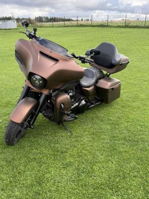 Харли-Девидсон Street Glide FLHX 2016 в Тракай, объемом двигателя 1.69 л и пробегом 47 тыс. км за 12200 €, фото 6 на AUTOMOTO.COM.LV