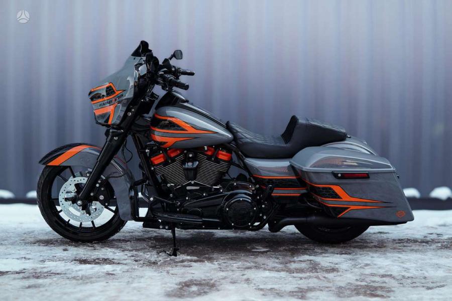 Harley-Davidson Street Glide FLHX 2017 Kauņa, ar dzinēja tilpumu 1.75 L un nobraukumu 5 tūkst. km par 17222 €, foto 8 vietnē AUTOMOTO.COM.LV