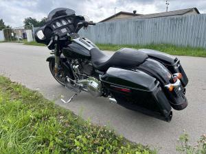 Harley-Davidson Street Glide FLHX 2017 in Siauliai, with an engine capacity of 1.75 L and mileage of 16 thousand km for 7999 €, photo 6 on AUTOMOTO.COM.LV