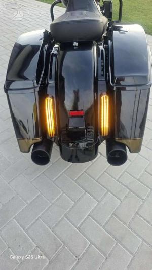 Harley-Davidson Street Glide FLHX 2018 Šauļi, ar dzinēja tilpumu 1.80 L un nobraukumu 12 tūkst. km par 13999 €, foto 14 vietnē AUTOMOTO.COM.LV