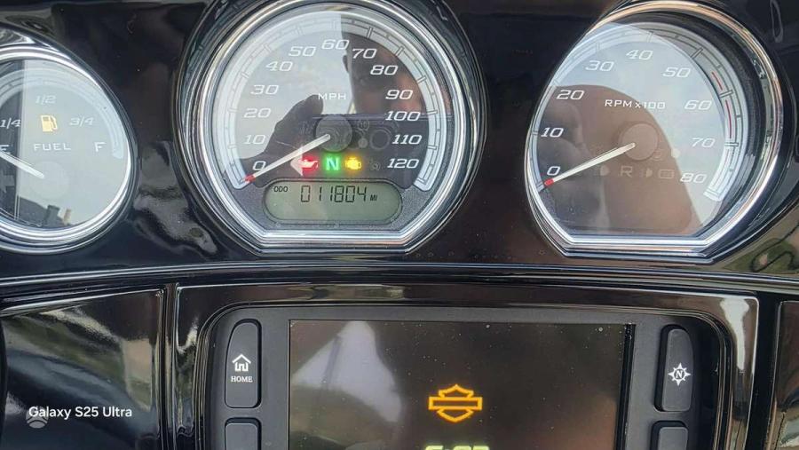 Harley-Davidson Street Glide FLHX 2018 Šauļi, ar dzinēja tilpumu 1.80 L un nobraukumu 12 tūkst. km par 13999 €, foto 17 vietnē AUTOMOTO.COM.LV
