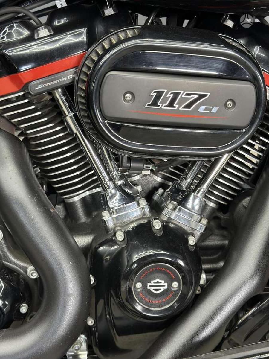 Harley-Davidson Street Glide FLHX 2018 in Kaunas, with an engine capacity of 1.93 L and mileage of 6 thousand km for 15500 €, photo 12 on AUTOMOTO.COM.LV