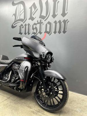 Harley-Davidson Street Glide FLHX 2020 in Kaunas, with an engine capacity of 1.90 L and mileage of 6 thousand km for 22900 €, photo 4 on AUTOMOTO.COM.LV