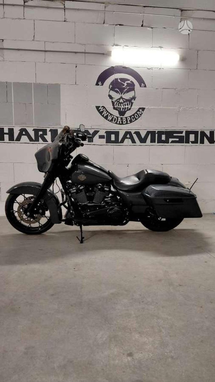 Harley-Davidson Street Glide FLHX 2020 Radviliškis, ar dzinēja tilpumu 1.87 L un nobraukumu 19 tūkst. km par 14950 €, foto 1 vietnē AUTOMOTO.COM.LV