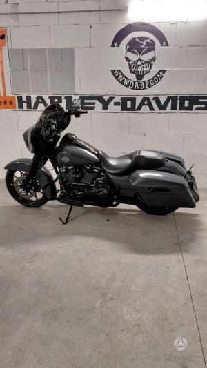 Harley-Davidson Street Glide FLHX 2020 Radviliškis, ar dzinēja tilpumu 1.87 L un nobraukumu 19 tūkst. km par 14950 €, foto 3 vietnē AUTOMOTO.COM.LV