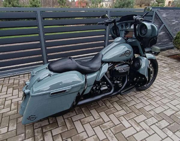 Harley-Davidson Street Glide FLHX 2020 Prienai, ar dzinēja tilpumu 1.87 L un nobraukumu 24 tūkst. km par 17500 €, foto 3 vietnē AUTOMOTO.COM.LV