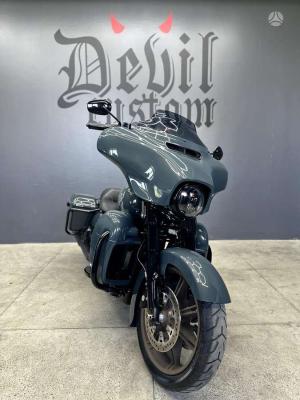 Harley-Davidson Street Glide FLHX 2020 in Kaunas, with an engine capacity of 1.86 L and mileage of 13 thousand km for 16600 €, photo 3 on AUTOMOTO.COM.LV