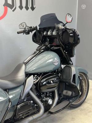 Harley-Davidson Street Glide FLHX 2020 in Kaunas, with an engine capacity of 1.86 L and mileage of 13 thousand km for 16600 €, photo 5 on AUTOMOTO.COM.LV