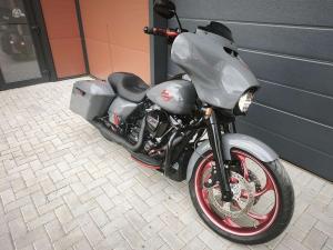 Harley-Davidson Street Glide FLHX 2020 in Siauliai, with an engine capacity of 1.80 L and mileage of 28 thousand km for 14900 €, photo 5 on AUTOMOTO.COM.LV