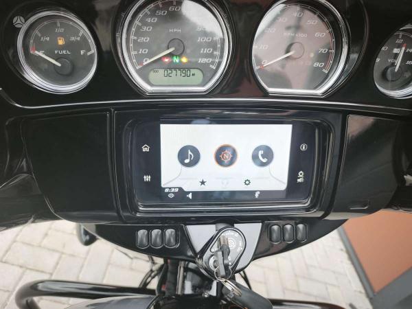 Harley-Davidson Street Glide FLHX 2020 in Siauliai, with an engine capacity of 1.80 L and mileage of 28 thousand km for 14900 €, photo 8 on AUTOMOTO.COM.LV