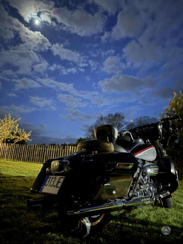 Харли-Девидсон Street Glide FLHX 2020 в Вильнюс, объемом двигателя 1.87 л и пробегом 32 тыс. км за 19990 €, фото 5 на AUTOMOTO.COM.LV