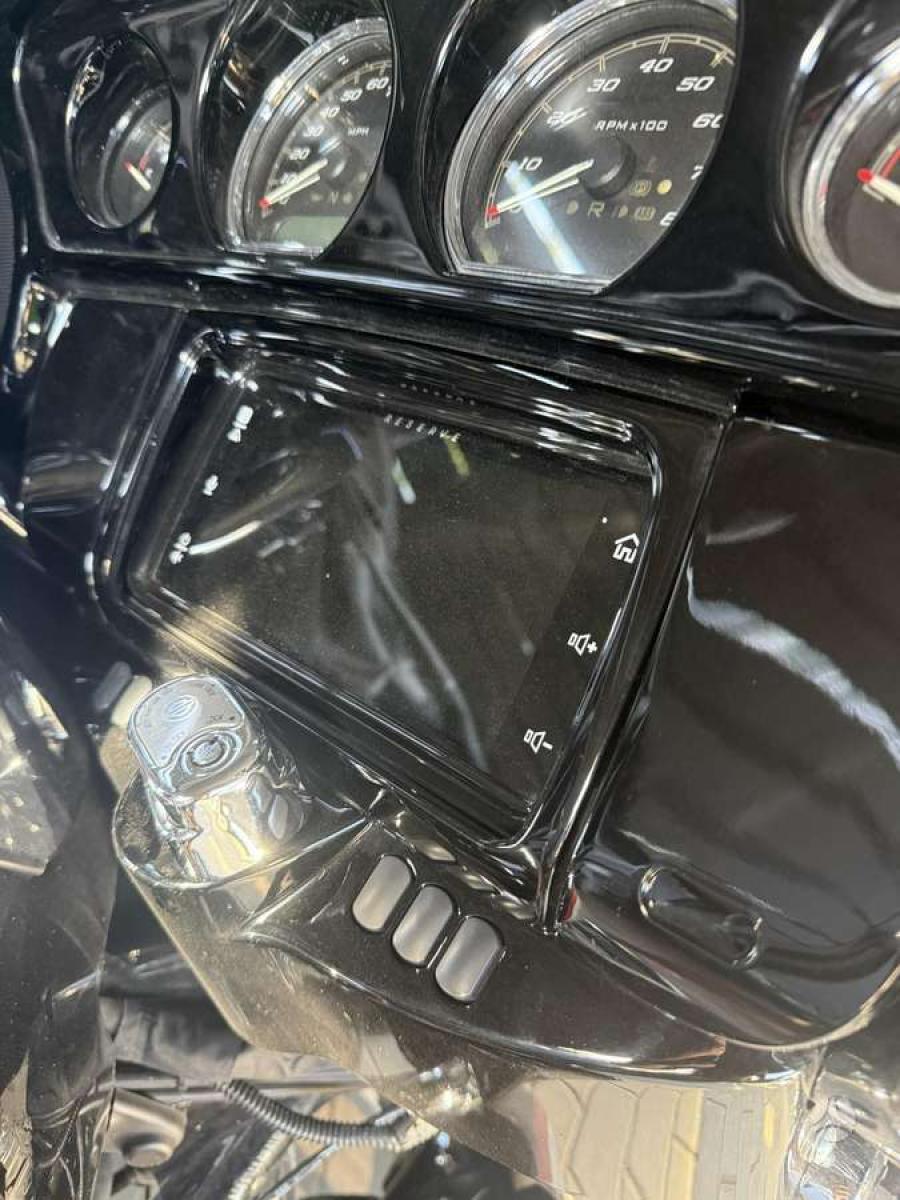 Harley-Davidson Street Glide FLHX 2020 in Vilnius, with an engine capacity of 1.87 L and mileage of 32 thousand km for 19990 €, photo 10 on AUTOMOTO.COM.LV