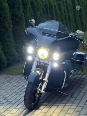Harley-Davidson Street Glide FLHX 2020 in Vilnius, with an engine capacity of 1.87 L and mileage of 32 thousand km for 19990 €, photo 12 on AUTOMOTO.COM.LV