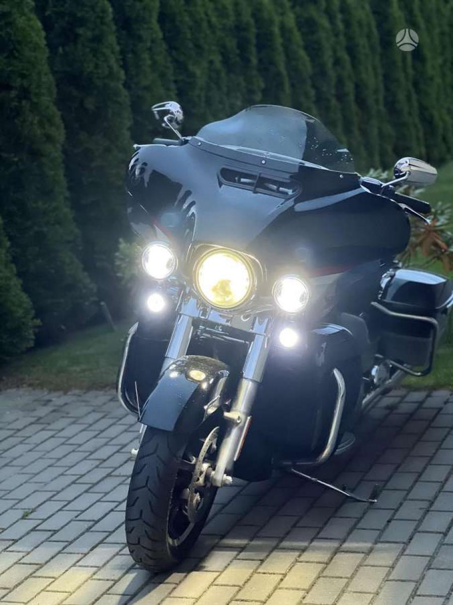 Harley-Davidson Street Glide FLHX 2020 in Vilnius, with an engine capacity of 1.87 L and mileage of 32 thousand km for 19990 €, photo 12 on AUTOMOTO.COM.LV