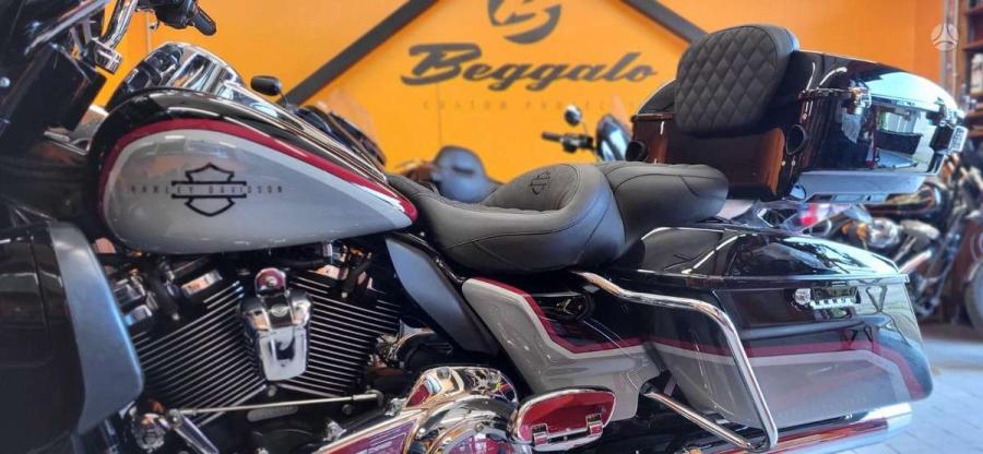 Harley-Davidson Street Glide FLHX 2020 in Vilnius, with an engine capacity of 1.87 L and mileage of 32 thousand km for 19990 €, photo 19 on AUTOMOTO.COM.LV
