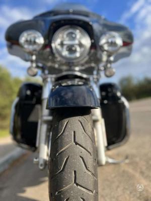 Harley-Davidson Street Glide FLHX 2020 in Vilnius, with an engine capacity of 1.87 L and mileage of 32 thousand km for 19990 €, photo 24 on AUTOMOTO.COM.LV