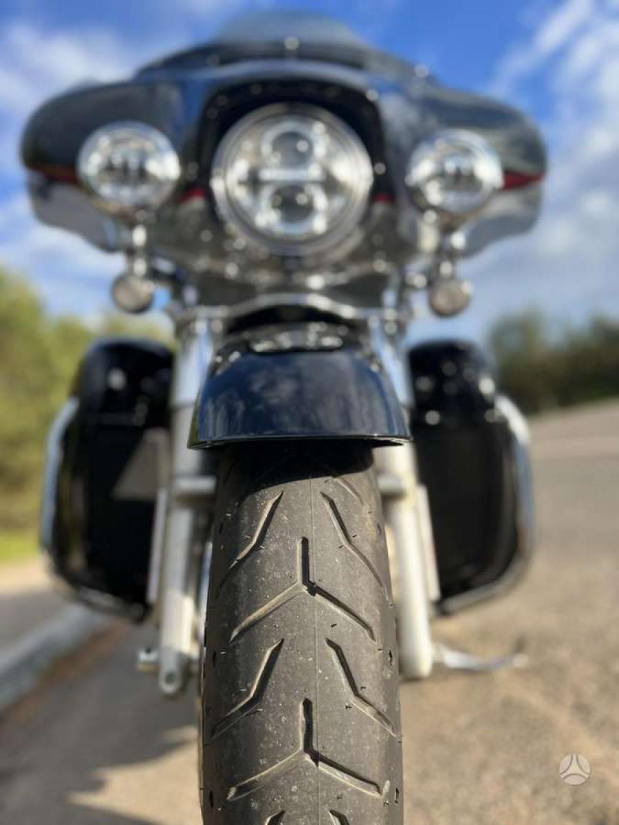 Harley-Davidson Street Glide FLHX 2020 in Vilnius, with an engine capacity of 1.87 L and mileage of 32 thousand km for 19990 €, photo 24 on AUTOMOTO.COM.LV