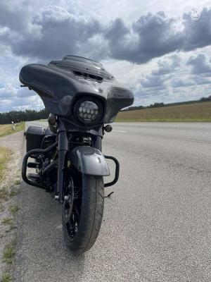Харли-Девидсон Street Glide FLHX 2020 в Пасвалис, объемом двигателя 0.00 л и пробегом 27 тыс. км за 16750 €, фото 4 на AUTOMOTO.COM.LV