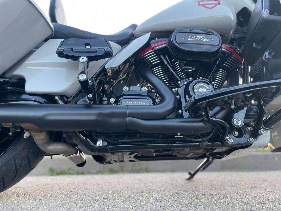 Harley-Davidson Street Glide FLHX 2020 in Siauliai, with an engine capacity of 1.90 L and mileage of 16 thousand km for 18500 €, photo 23 on AUTOMOTO.COM.LV