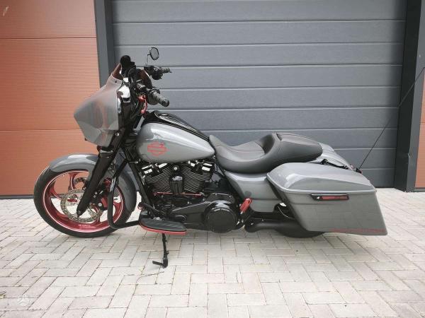 Harley-Davidson Street Glide FLHX 2020 Šauļi, ar dzinēja tilpumu 1.80 L un nobraukumu 28 tūkst. km par 14300 €, foto 4 vietnē AUTOMOTO.COM.LV