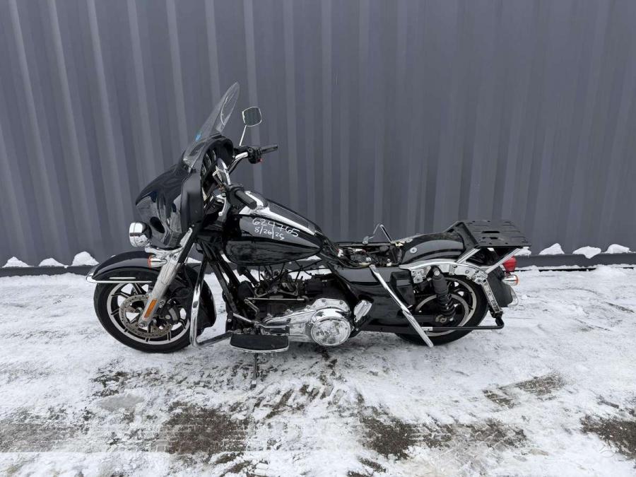 Harley-Davidson Street Glide FLHX 2021 in Kaunas, with an engine capacity of 1.87 L and mileage of 11 thousand km for 8600 €, photo 7 on AUTOMOTO.COM.LV