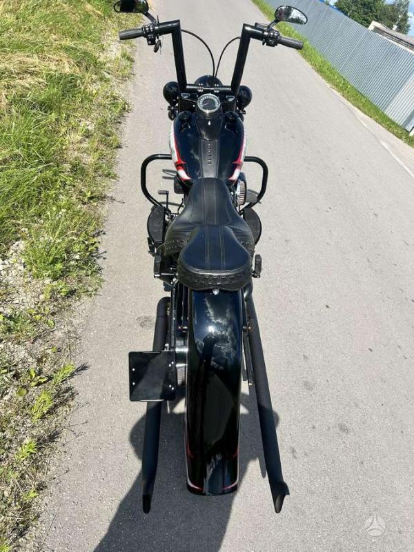 Harley-Davidson Street Glide FLHX 2021 in Siauliai, with an engine capacity of 1.80 L and mileage of 13 thousand km for 14999 €, photo 10 on AUTOMOTO.COM.LV