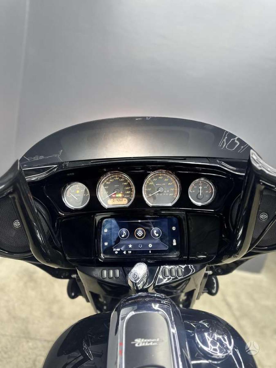 Harley-Davidson Street Glide FLHX 2022 Kauņa, ar dzinēja tilpumu 1.86 L un nobraukumu 14 tūkst. km par 19300 €, foto 11 vietnē AUTOMOTO.COM.LV