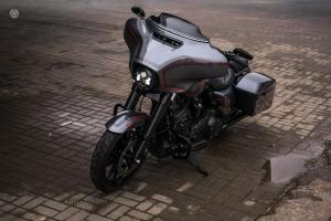 Harley-Davidson Street Glide FLHX 2022 in Kaunas, with an engine capacity of 1.75 L and mileage of 11 thousand km for 17000 €, photo 4 on AUTOMOTO.COM.LV
