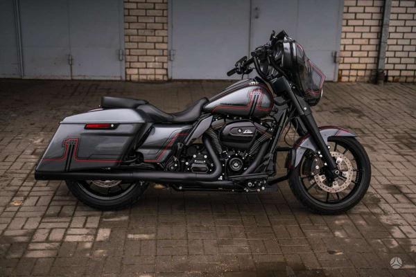 Харли-Девидсон Street Glide FLHX 2022 в Каунас, объемом двигателя 1.75 л и пробегом 11 тыс. км за 17000 €, фото 6 на AUTOMOTO.COM.LV
