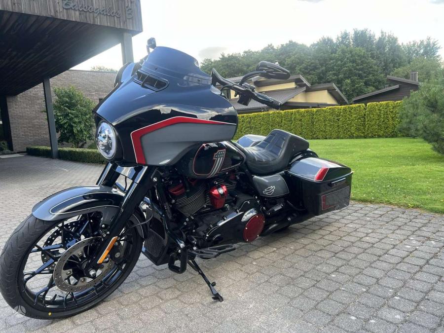 Harley-Davidson Street Glide FLHX 2022 Kauņa, ar dzinēja tilpumu 0.00 L un nobraukumu 17 tūkst. km par 16767 €, foto 5 vietnē AUTOMOTO.COM.LV