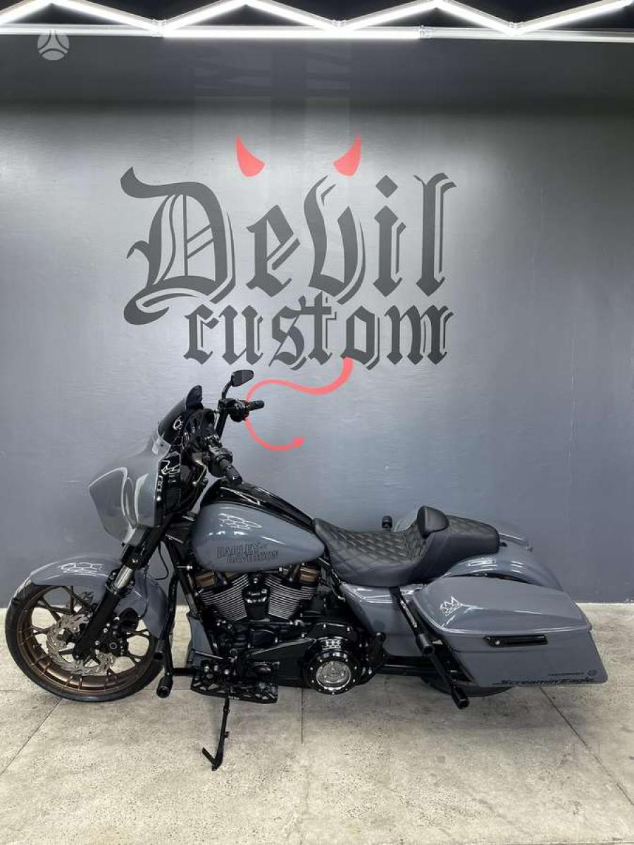 Харли-Девидсон Street Glide FLHX 2023 в Каунас, объемом двигателя 1.93 л и пробегом 6 тыс. км за 23353 €, фото 3 на AUTOMOTO.COM.LV
