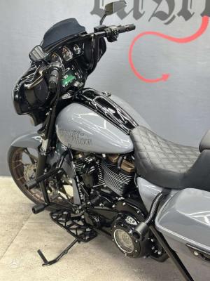 Харли-Девидсон Street Glide FLHX 2023 в Каунас, объемом двигателя 1.93 л и пробегом 6 тыс. км за 23353 €, фото 4 на AUTOMOTO.COM.LV
