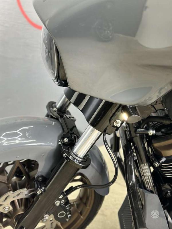 Harley-Davidson Street Glide FLHX 2023 Kauņa, ar dzinēja tilpumu 1.93 L un nobraukumu 6 tūkst. km par 23353 €, foto 10 vietnē AUTOMOTO.COM.LV