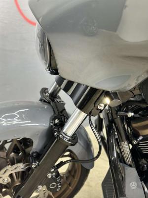 Харли-Девидсон Street Glide FLHX 2023 в Каунас, объемом двигателя 1.93 л и пробегом 6 тыс. км за 23353 €, фото 11 на AUTOMOTO.COM.LV