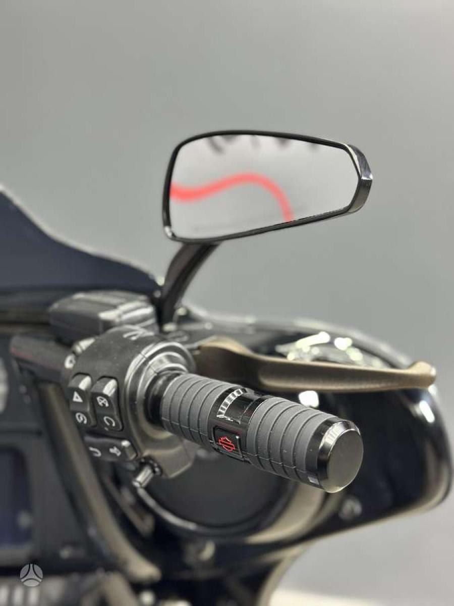 Харли-Девидсон Street Glide FLHX 2023 в Каунас, объемом двигателя 1.93 л и пробегом 6 тыс. км за 23353 €, фото 13 на AUTOMOTO.COM.LV
