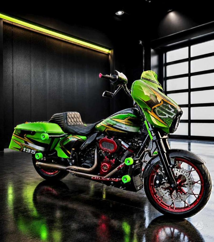 Харли-Девидсон Street Glide FLHX 2023 в Каунас, объемом двигателя 2.20 л и пробегом 12 тыс. км за 31111 €, фото 3 на AUTOMOTO.COM.LV