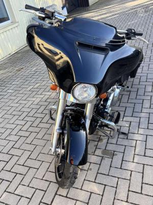 Харли-Девидсон Street Glide FLHX 2023 в Шяуляй, объемом двигателя 1.75 л и пробегом 9 тыс. км за 12800 €, фото 3 на AUTOMOTO.COM.LV