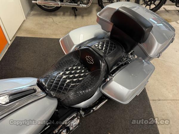 Pelēks Harley-Davidson Street Glide 2020 Tartu, ar dzinēja tilpumu 1.75 L un nobraukumu 24 tūkst. km par 18600 €, foto 11 vietnē AUTOMOTO.COM.LV