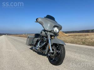 Harley-Davidson Street Glide 2010 in Riga, with an engine capacity of 1.80 L and mileage of 0 thousand km for 7500 €, photo 3 on AUTOMOTO.COM.LV