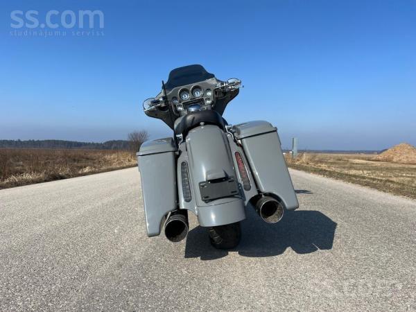 Харли-Девидсон Street Glide 2010 в Рига, объемом двигателя 1.80 л и пробегом 0 тыс. км за 7500 €, фото 3 на AUTOMOTO.COM.LV